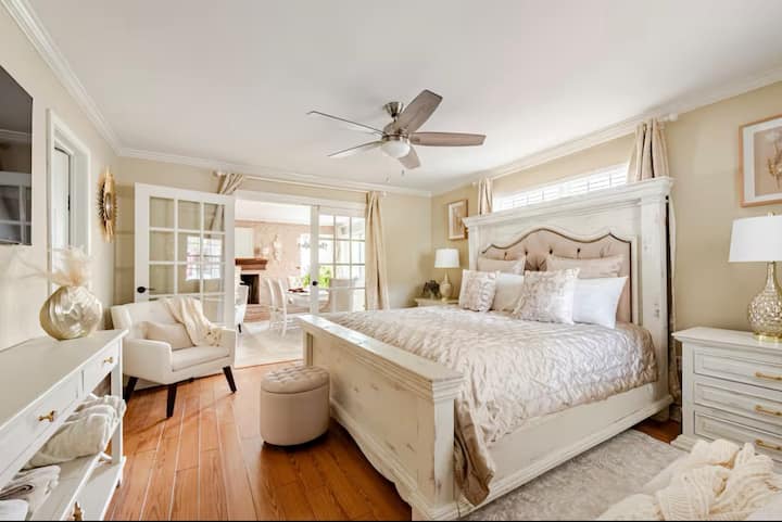 Guest Favorite In Lakeview Safe Area Clean Comfy 2 - 메타리