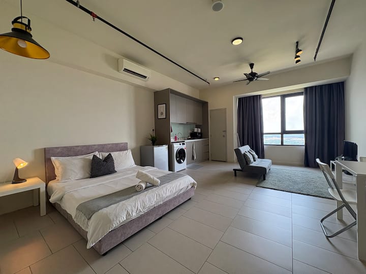 Snug Studio Tamarind Stay Cyberjaya By Mh - Cyberjaya