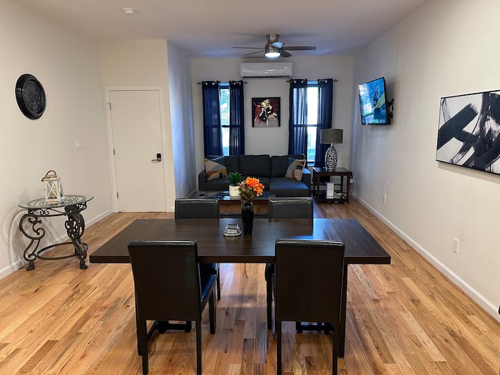 Modern Elegance - Brooklyn, NY