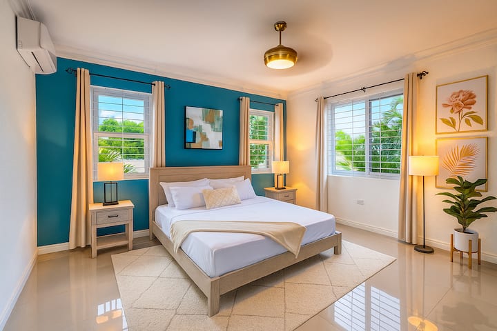 Modern Paradise At Edge Estate - Kingston