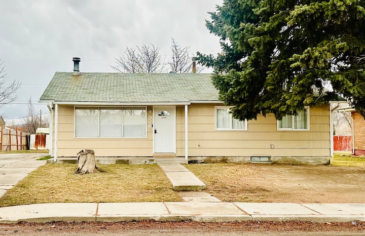 Recently Renovated! Cozy Home. - Pocatello, ID