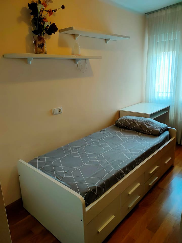 Habitación - Eibar