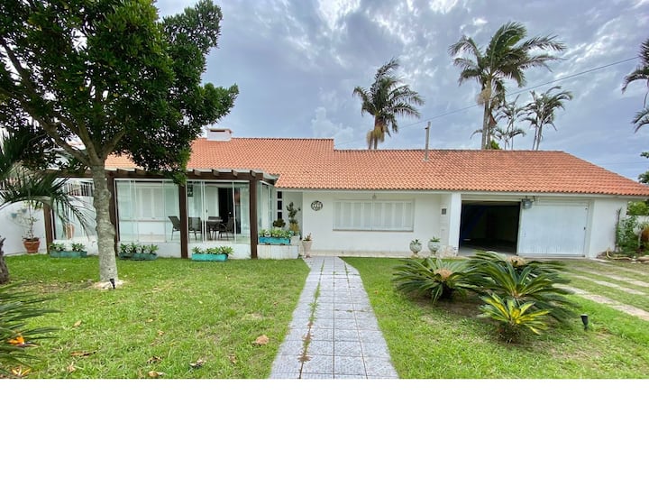 Casa Ampla - Capão da Canoa