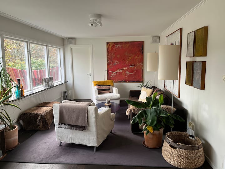 Close To Sea And City - Saltsjöbaden