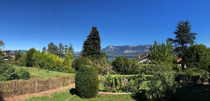 La Petite Maison Dans La Prairie - Chambéry
