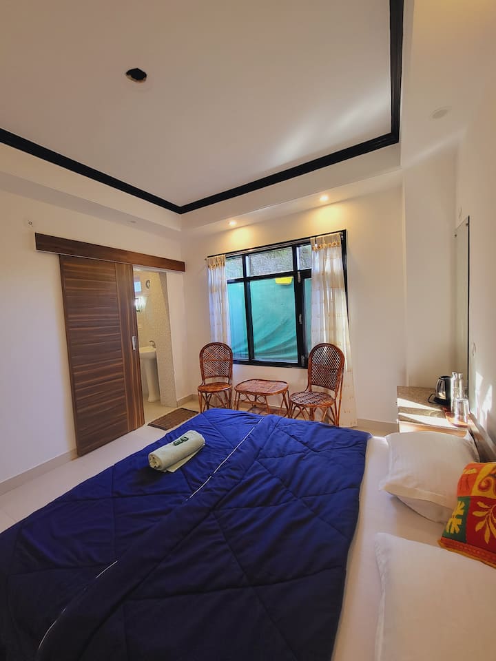 Shimla Gypsy (Deodar Room) - Shimla