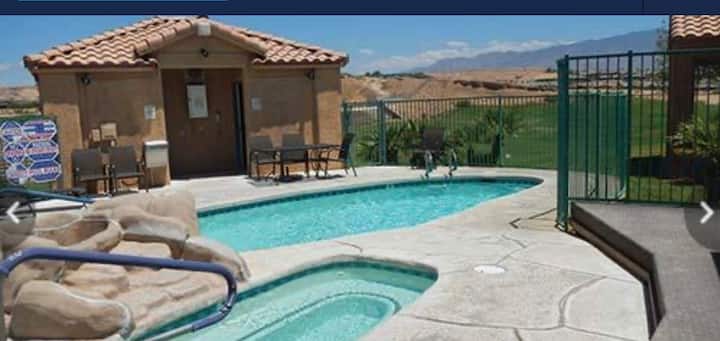 Superbowl Weekend Getaway - Mesquite, NV