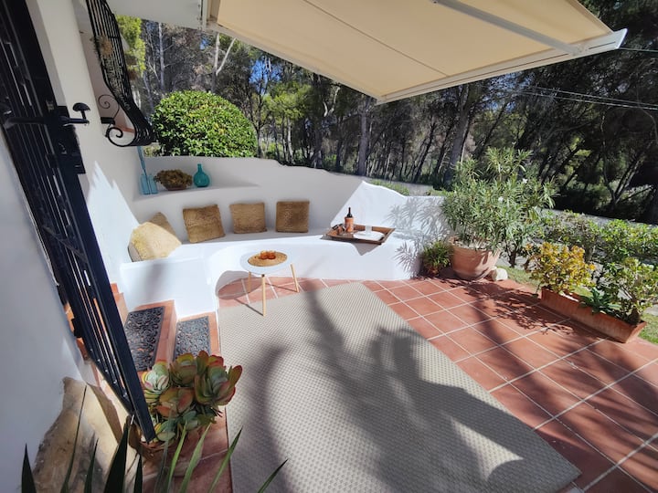 Studio In Moraira, 2 Min Van Zee, Zwembad, + Airco - Moraira