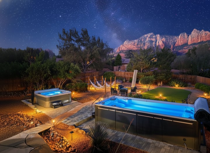 *New* Uptown Sparks! Wow! 5br 5ba Pool Spa Gamerm - Munds Park, AZ