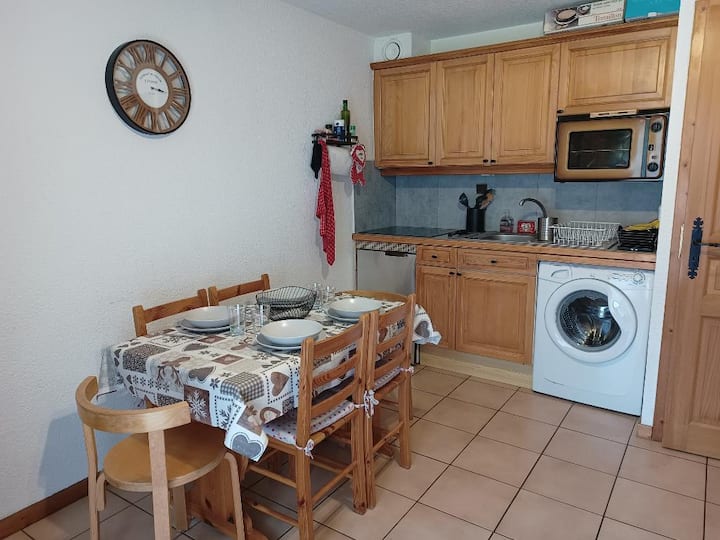 Studio Rénové En Résidence à Morillon Village - Praz de Lys Sommand