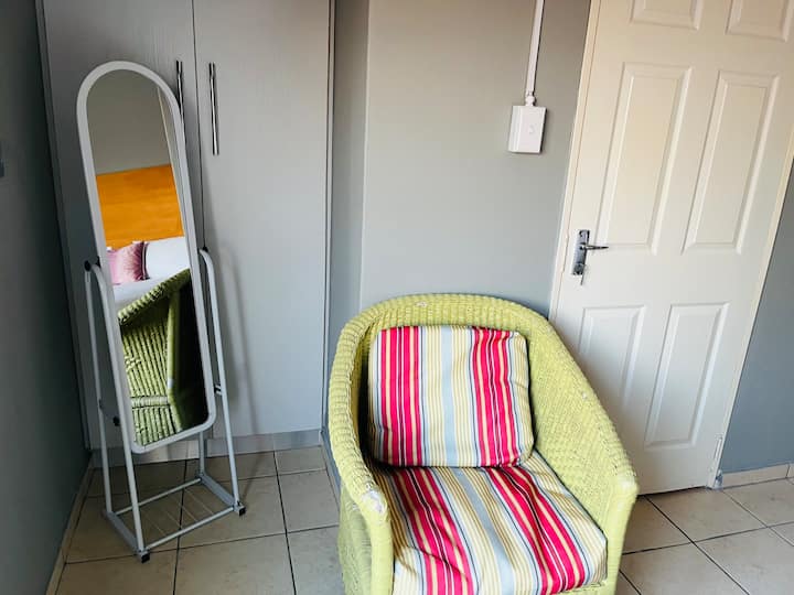Flat In Rustenburg - Rustenburg