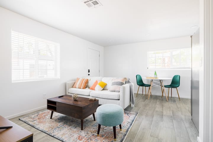 *New* Chic Downtown Mesa Home - Mesa, AZ
