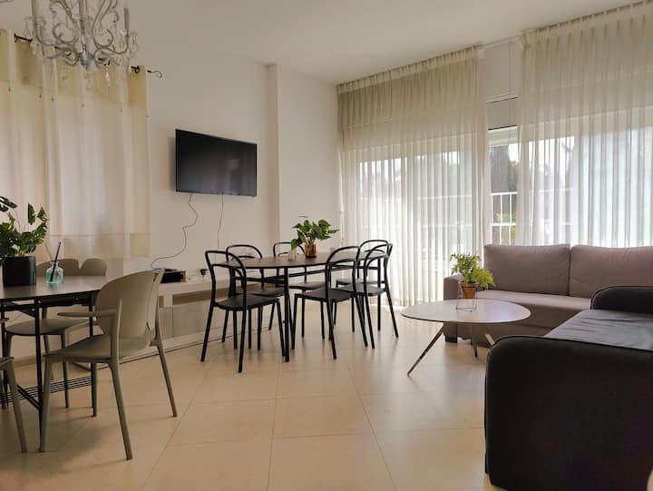 Amazing 3br At Keren Hayesod - Prime Location - Jerusalem