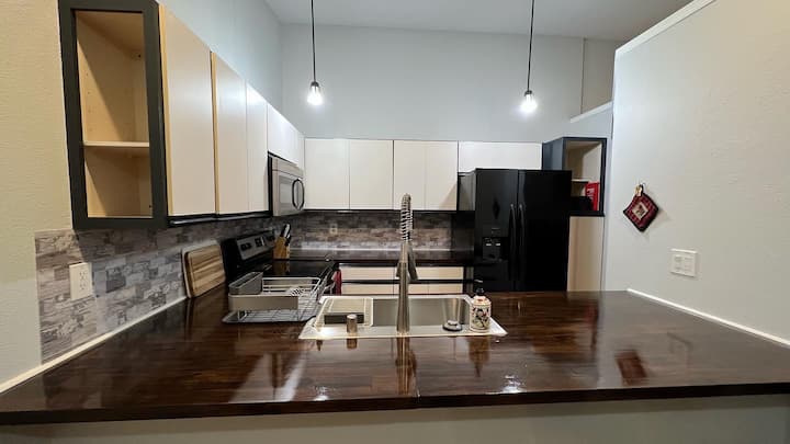 Travel Professional's Dream! - Anchorage, AK