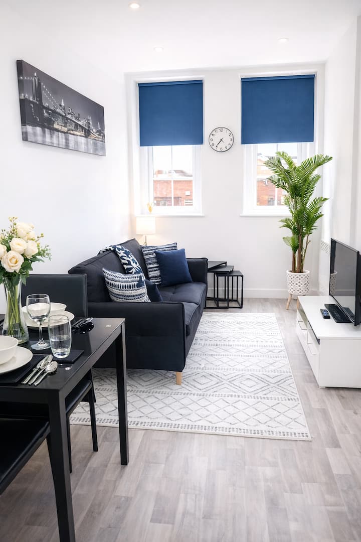 Cityluxury | Leicester 1-bed W/ Private Jacuzzi - Leicester