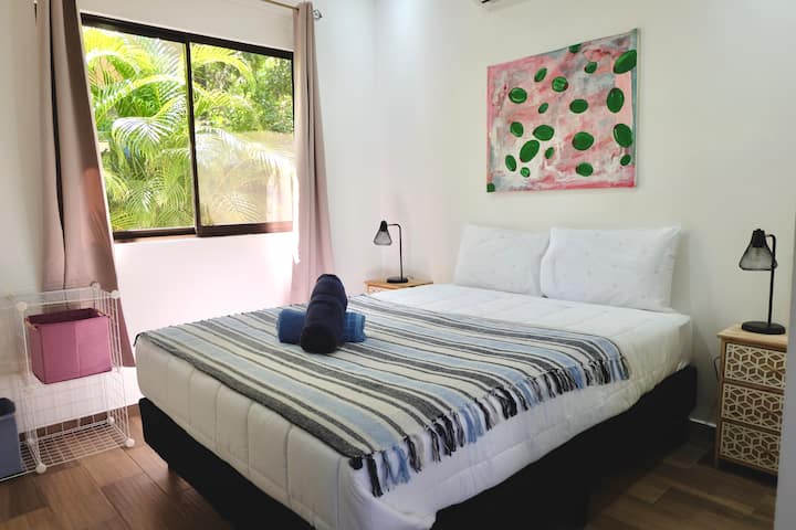 One Bedroom Lodge With Pool In Playa Negra - Guanacaste Province