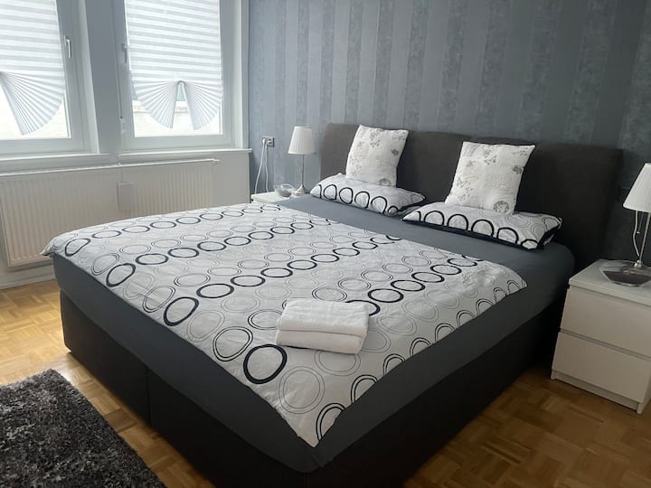 2 Zimmer Wohnung /Stuttgart-west - Stuttgart