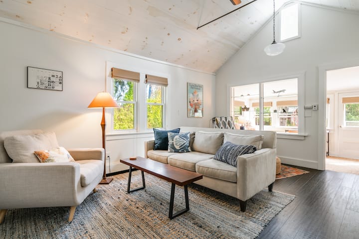 Luxury Catskills Cottage | Creek Access, Hits - 蒂沃利