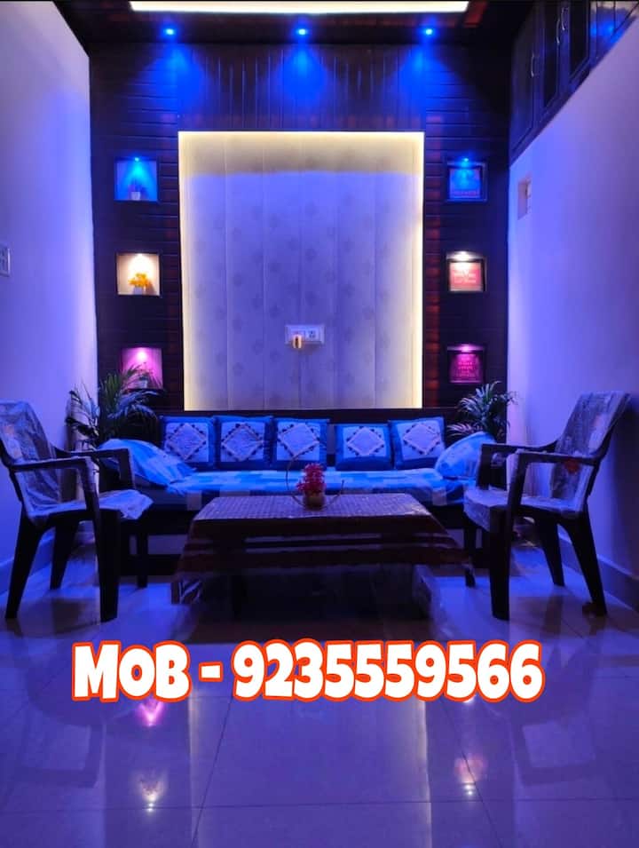 Anjani Home | 3bhk Homely & Groundfloor Appartment - Varanasi