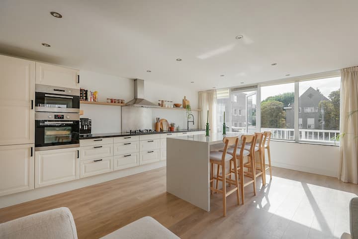 Apartment In The Best Location! Pets Allowed - Amsterdã