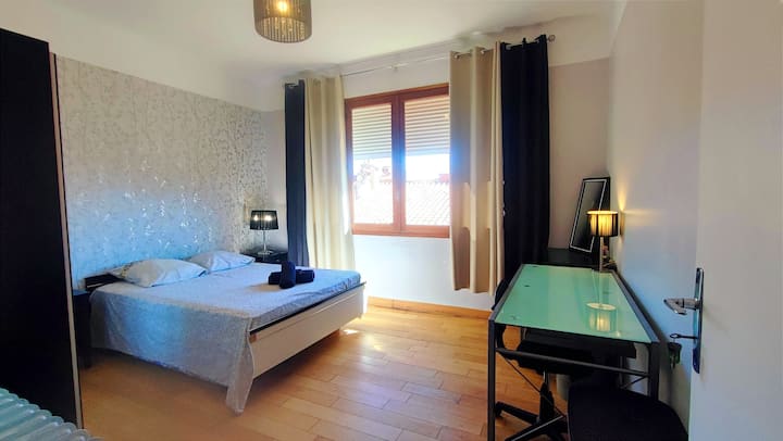 Charmant Chambre Gris - Rivesaltes