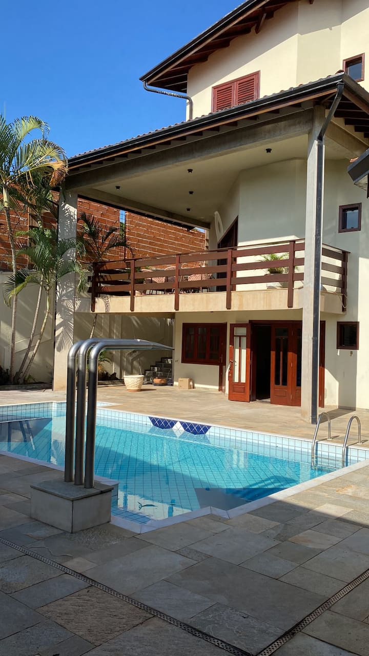 Mansão Para Eventos - Bem Localizada! - Campinas