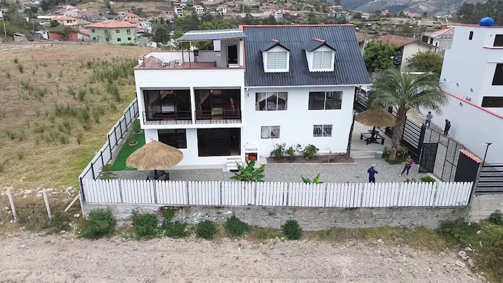 Casa Vacacional En Gualaceo - Paute
