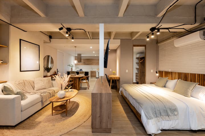 Lujoso Apartamento - Medellín