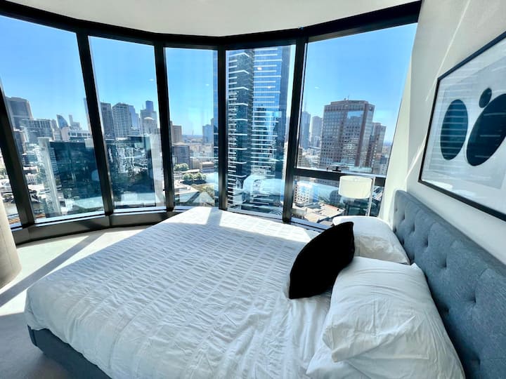 Skyline Serenity 2 Bed 2 Bath Apt - Rod Laver Arena