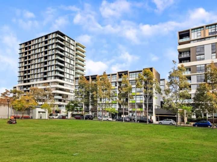 Luxury 1 Bedroom Apartment Near Cbd, 3 Months Only - Rosebery