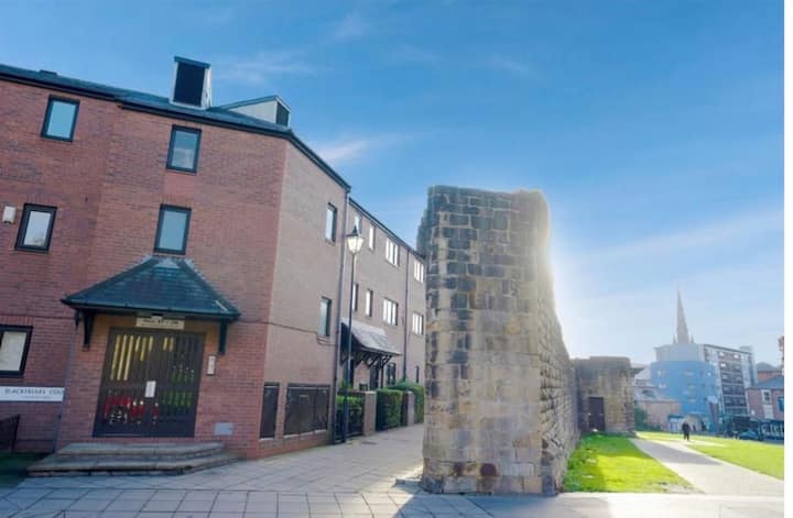 1 Bed Apartment In Heart On Newcastle City Centre. - Newcastle upon Tyne