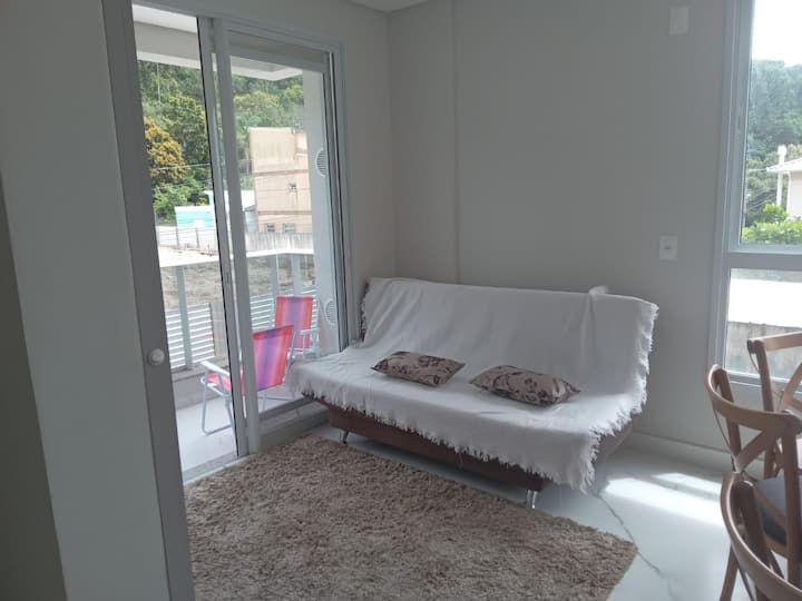 Apartamento C/ Vista P/ Montanha Em Palmas 4 - Governador Celso Ramos