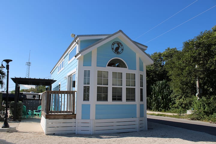 1 Bdrm Keys Cottage With Sleeping Loft| Sleeps 7 - Marathon, FL