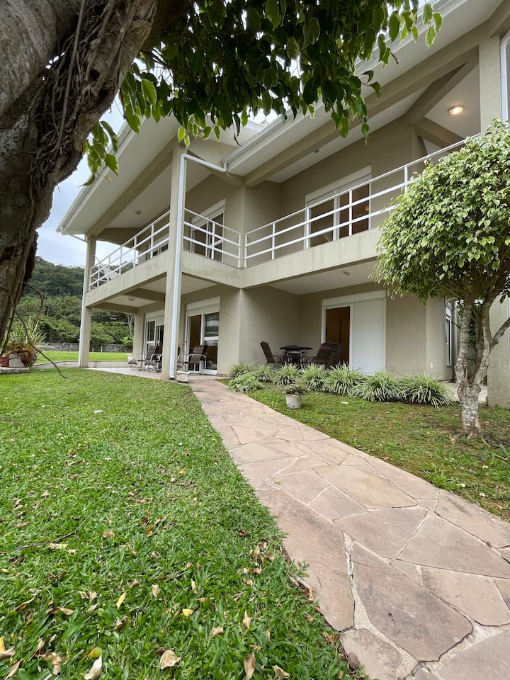 Casa 5 Quartos A 50m Do Mar - Governador Celso Ramos