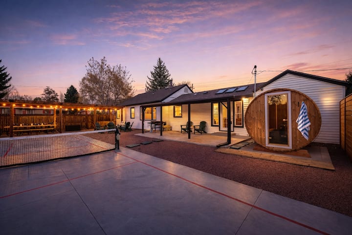 Epic Group Hang | Pickleball, Sauna & Retro Vibes - Golden, CO