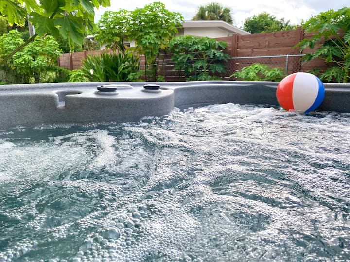 30% Season Promo Hot Tub Fully Fenced Pet Friendly - Melbourne Beach, FL