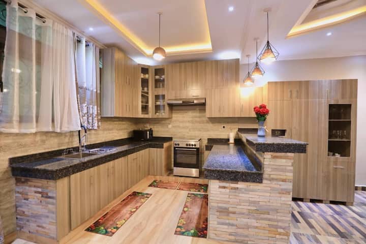 A 2 Room House For Holidays - Burundi