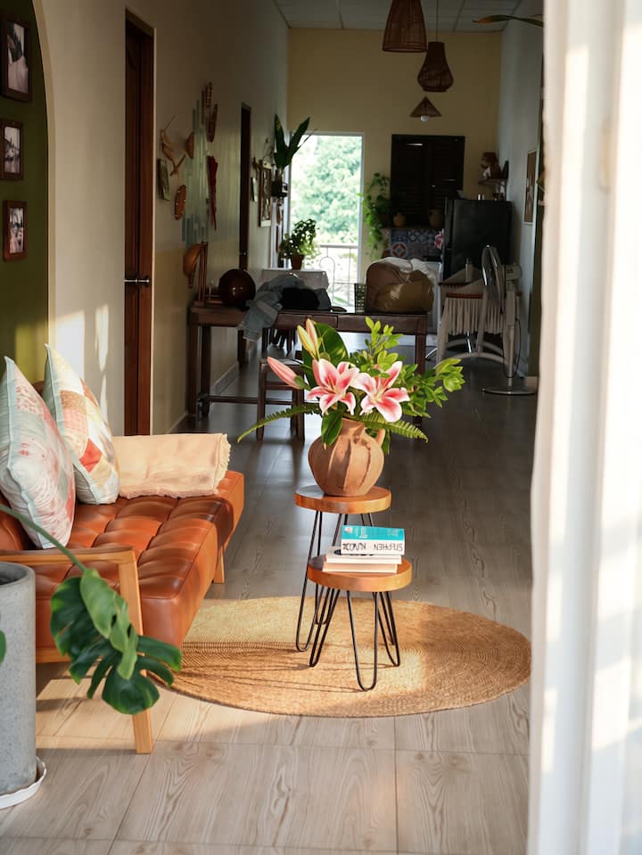 Entire 2nd Floor Nhà Mơ Homestay - Bến Tre