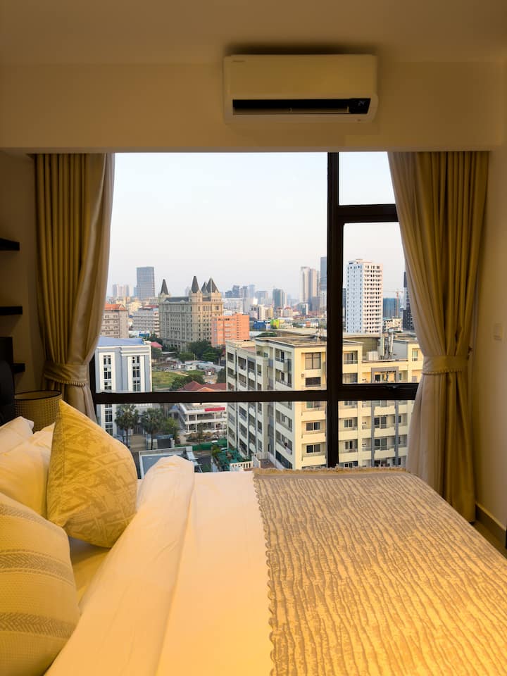 So Living | Prime 2br 2ba Pool Gym Walk-in Closet - Phnom Penh