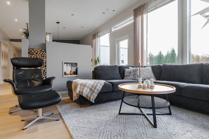 Villa Harmony, Private Jacuzzi & Sauna - Rovaniemi