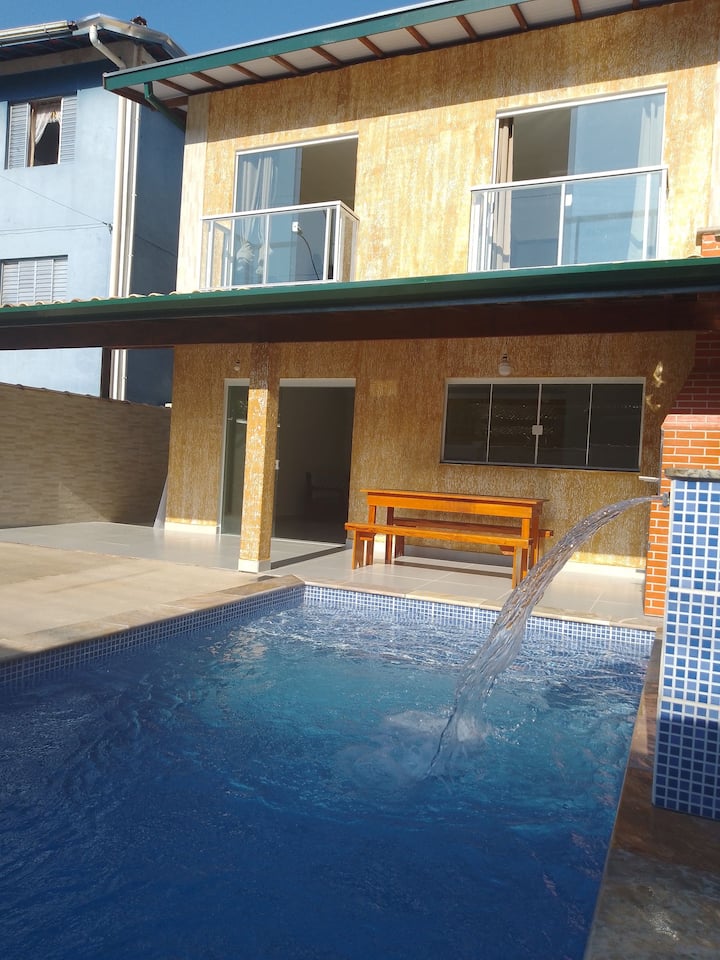 Casa Com Piscina Churrasqueira - Ubatuba