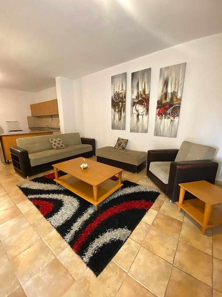 Spacious 2br Chalet | Tv Netflix Wifi | Free Park! - Lebanon