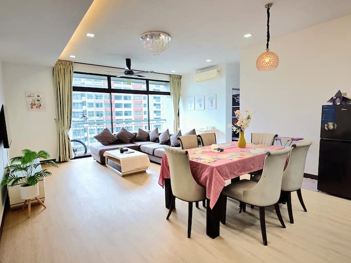 Austin Regency 2br High Floor Balcony 6pax Netflix - Johor Bahru