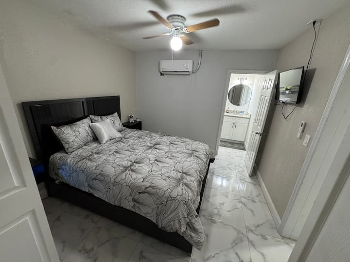 Tu Hogar Ideal Para Una Estadía Perfecta - Tampa, FL