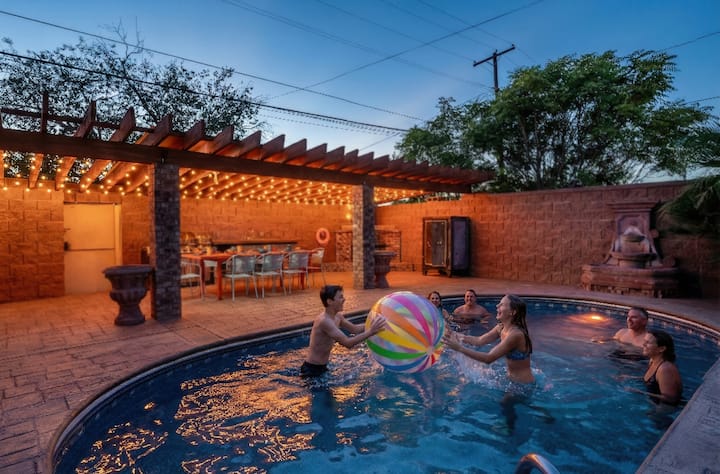 Pool, Gameroom, Minigolf, 16mi To White Sands/afb - Alamogordo, NM