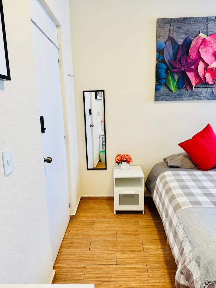 Habitación Cerca De Santa Fe. - Ciudad de México