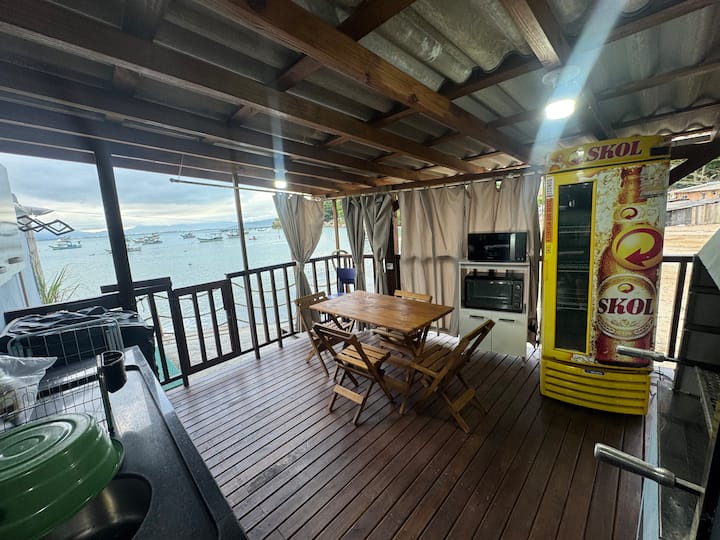 Kitnet Completa  De Frente Para O Mar Com Deck - Governador Celso Ramos