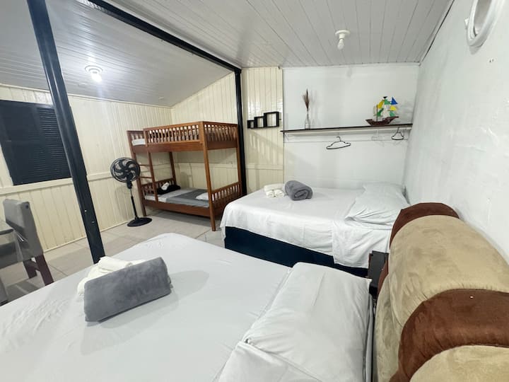 Kitnet Frente-mar No Centro De Gov. Celso Ramos - Governador Celso Ramos