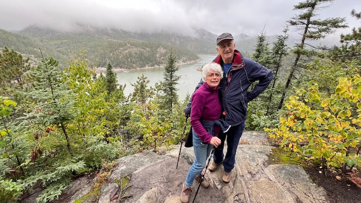 Chalet Yahonwa / Parc Marin Du Saguenay-st-laurent - La Malbaie