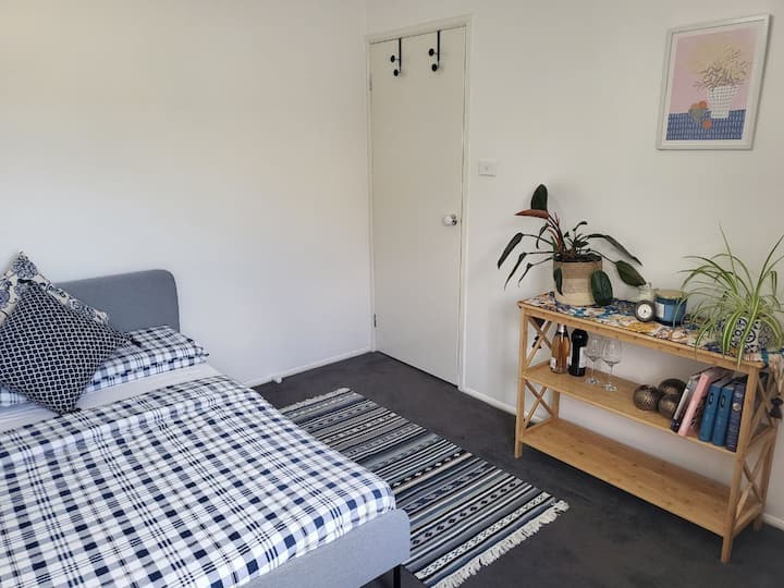 Cozy Relaxed Comfort Room - Penrith